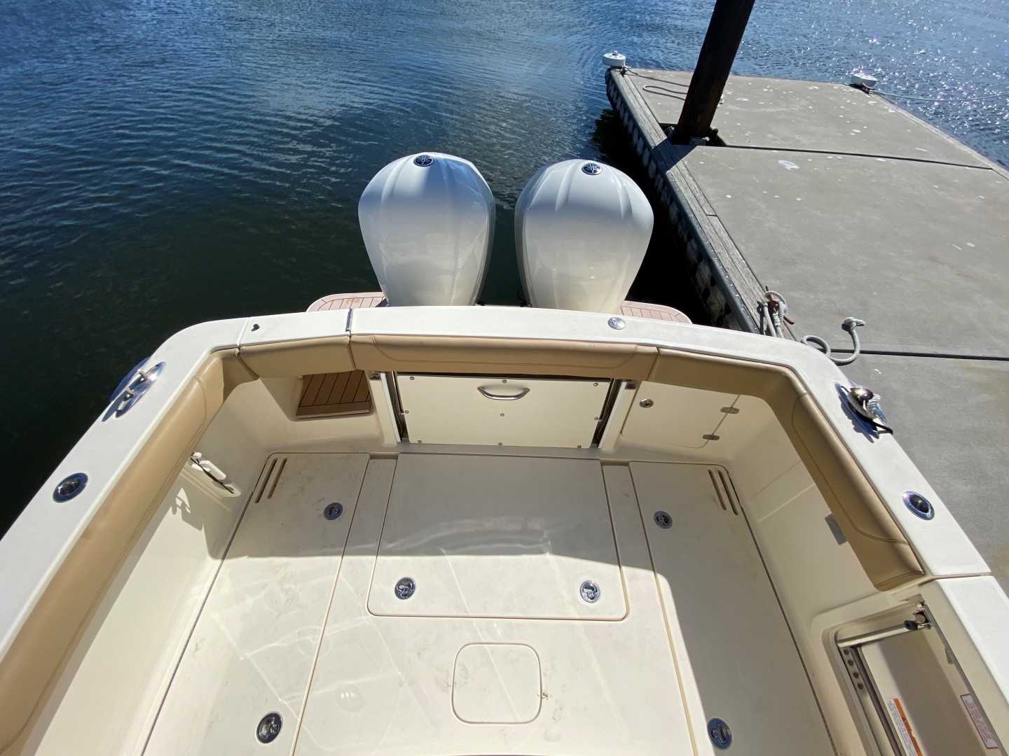 2016 Scout 32 Center Console Yacht For Sale | SI Yachts