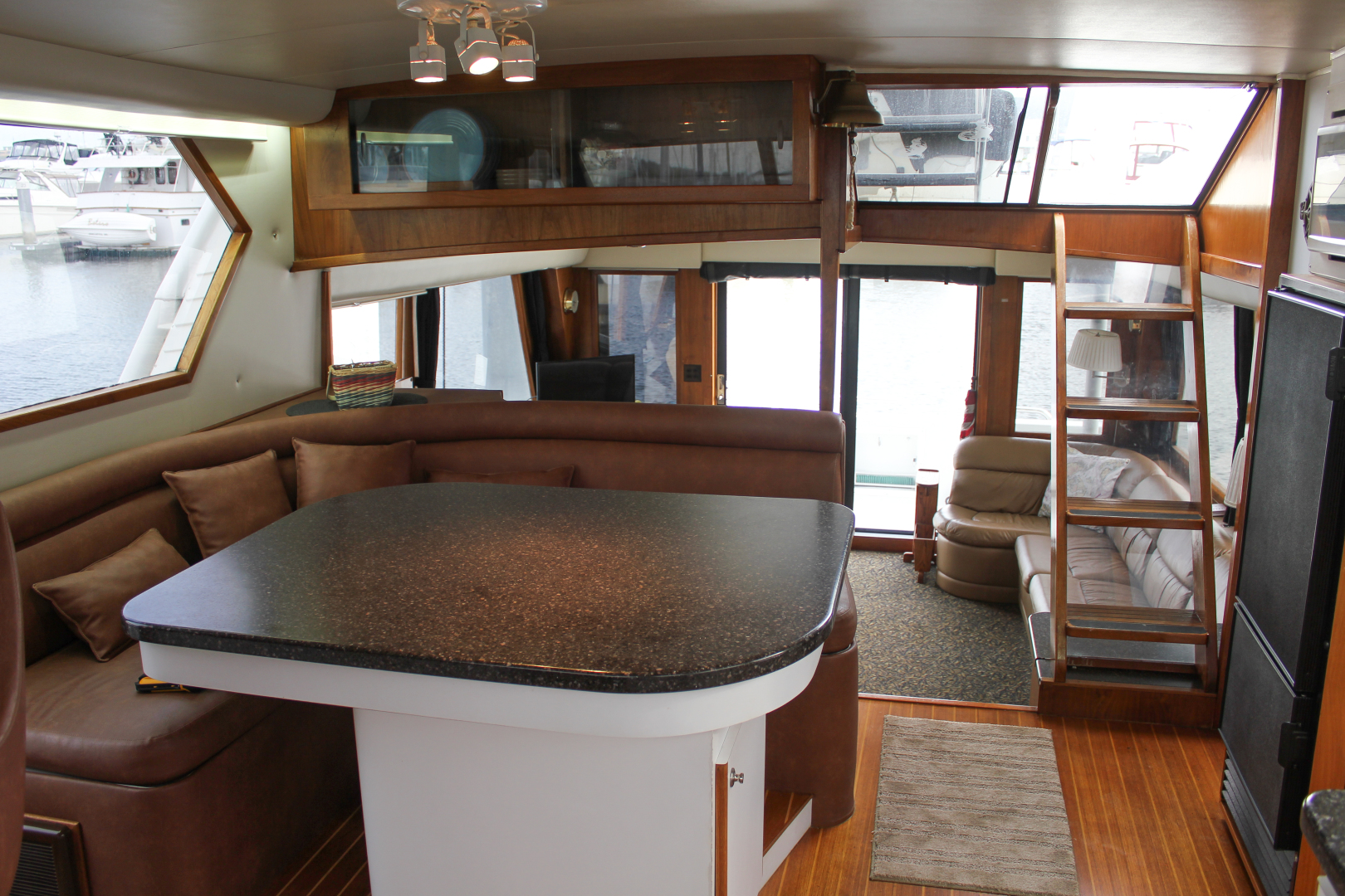 1995 Navigator 5300 Sundance 53' Yacht For Sale | SIMBALAUT | Seattle ...