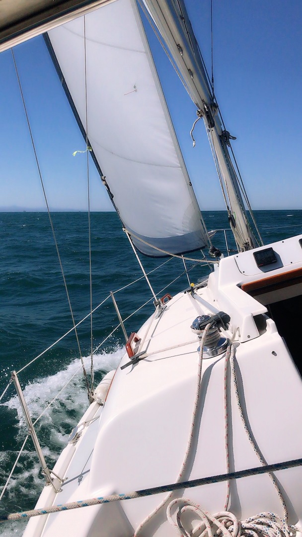 2000 Hunter 290 29' Yacht For Sale | Seattle Yachts