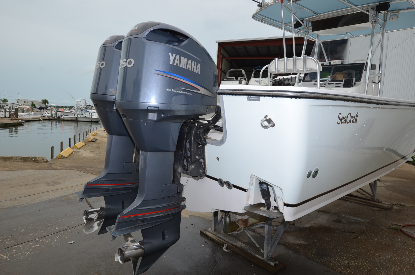 32' 2002 SeaCraft 32 Master Angler | Tampa Yacht Sales