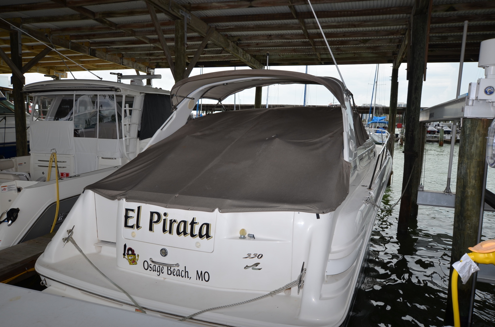 33' 1998 Sea Ray 330 Sundancer | Tampa Yacht Sales