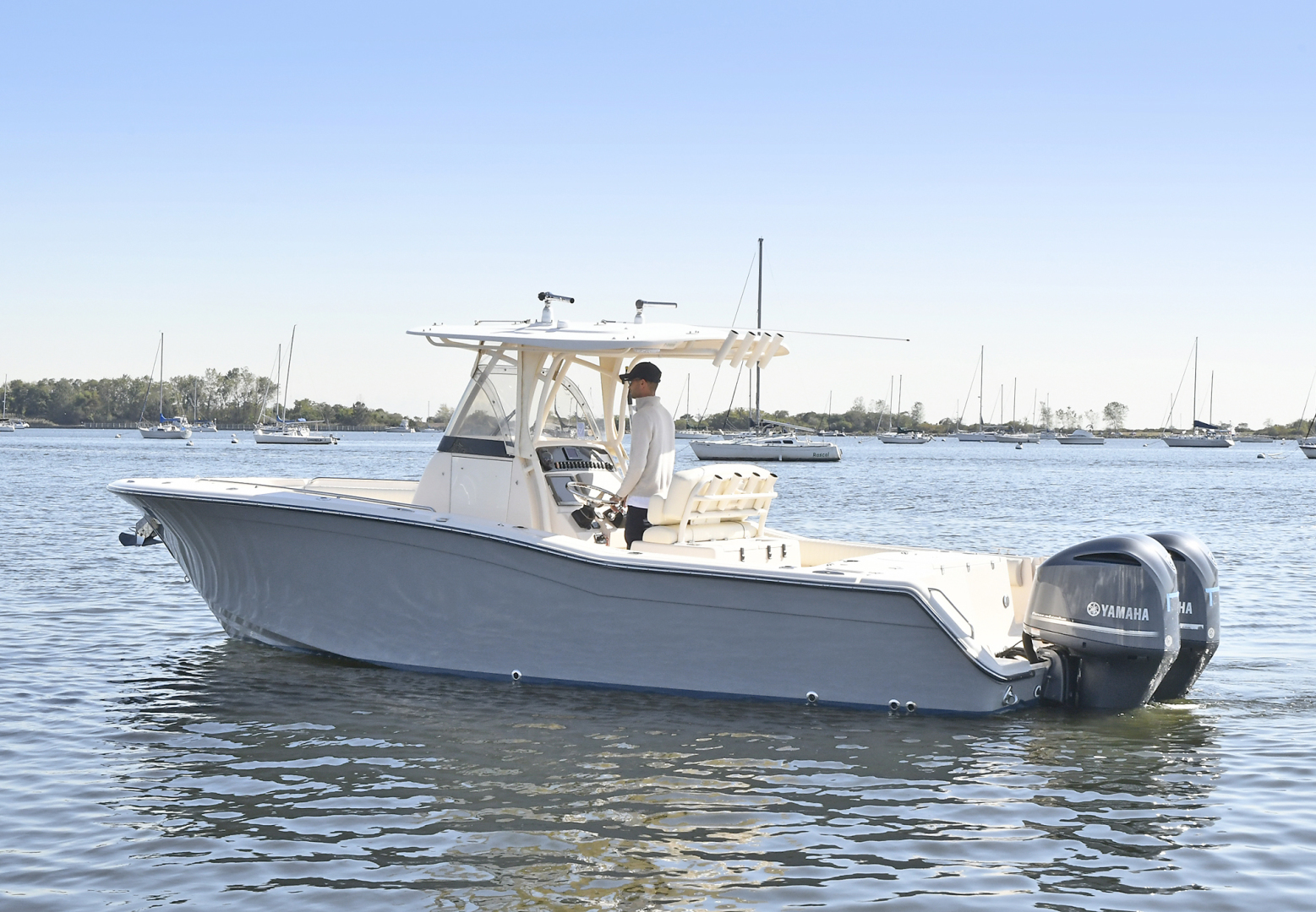 2012 Grady-White 27 Center Console Yacht For Sale | SI Yachts
