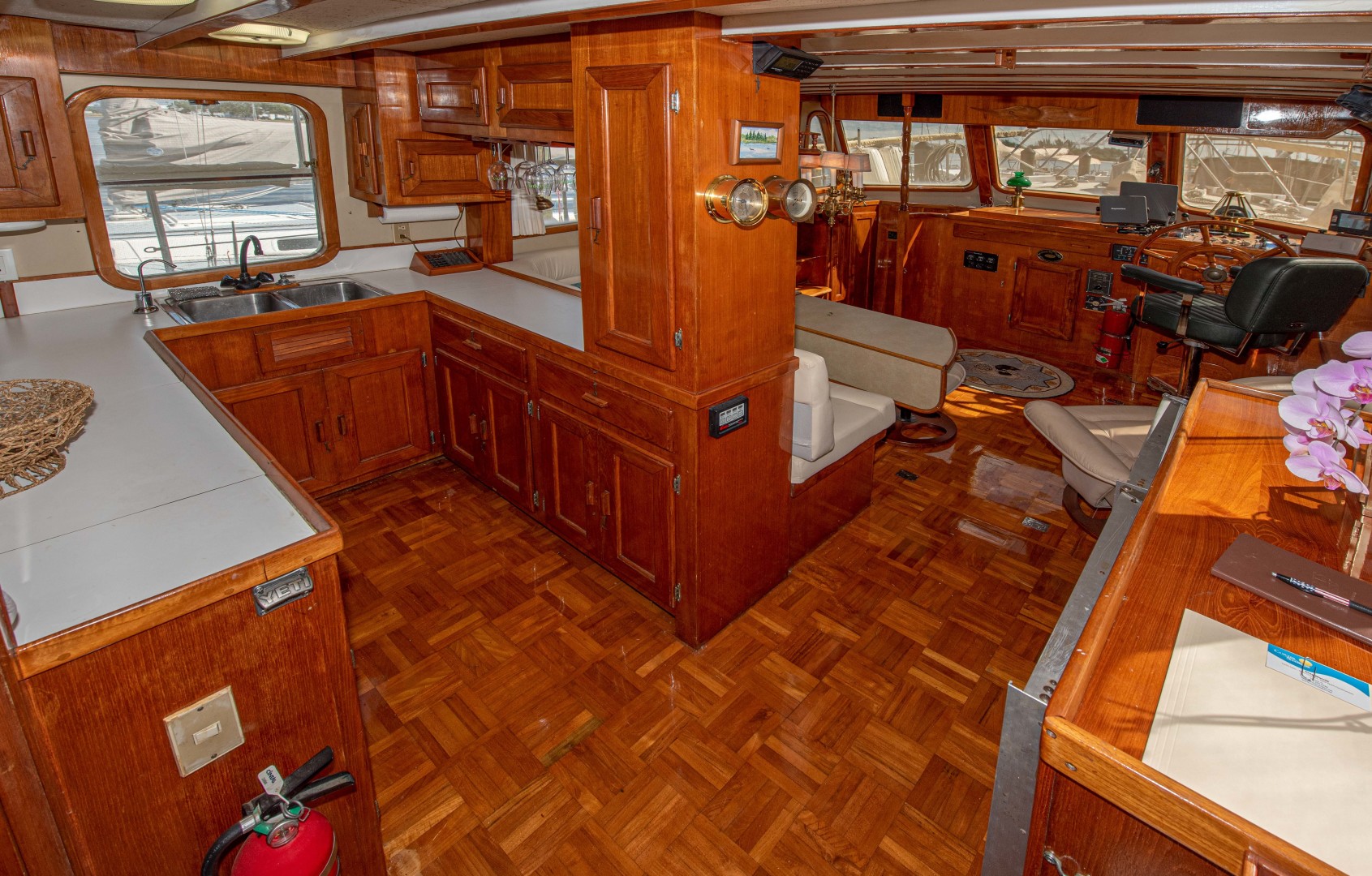 43' DeFever 43 for Sale | Trawlers | Loon 2775161 | Curtis Stokes Yacht ...