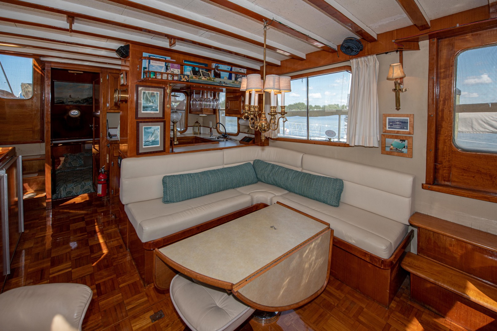 43' DeFever 43 for Sale | Trawlers | Loon 2775161 | Curtis Stokes Yacht ...