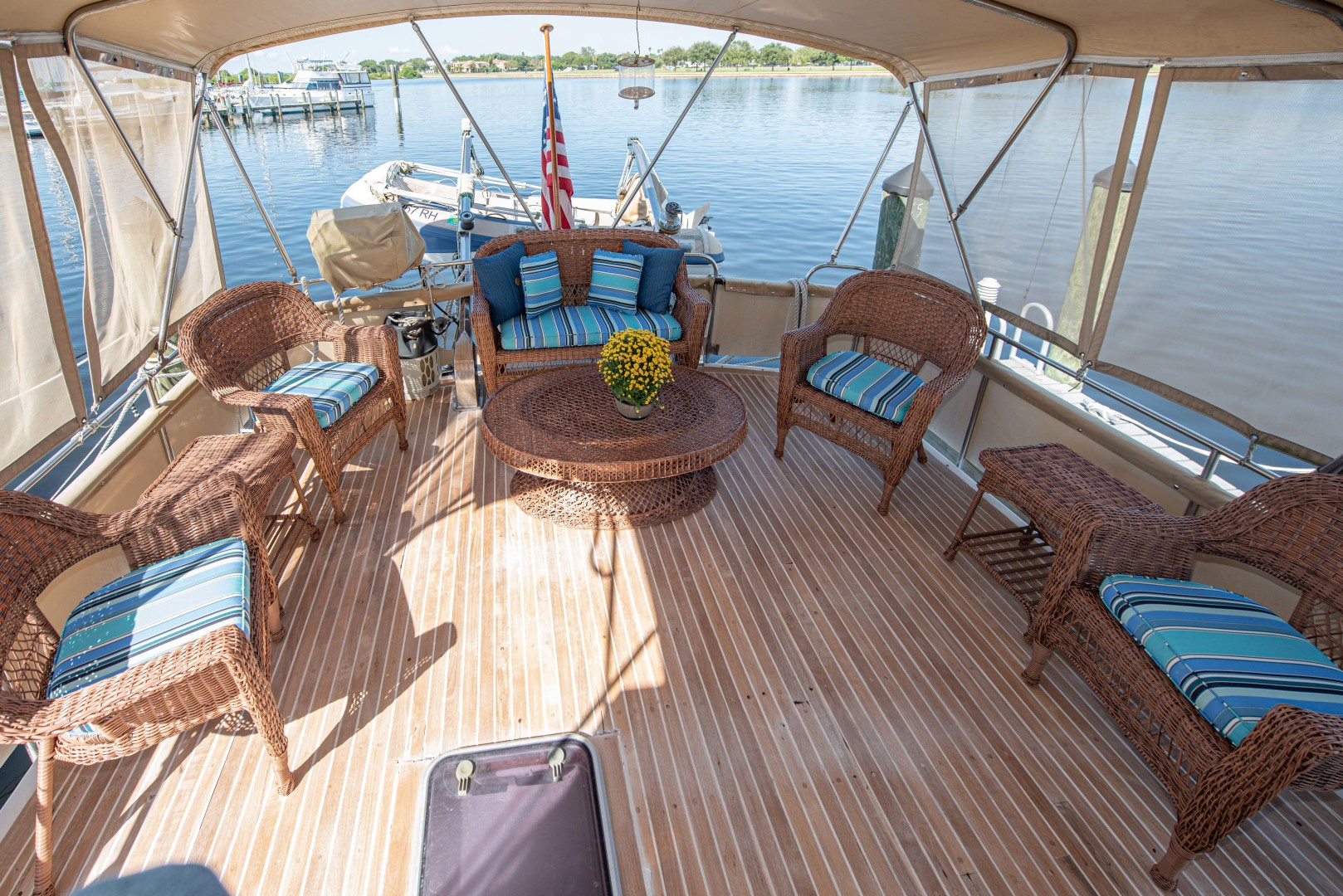 43' DeFever 43 for Sale | Trawlers | Loon 2775161 | Curtis Stokes Yacht ...