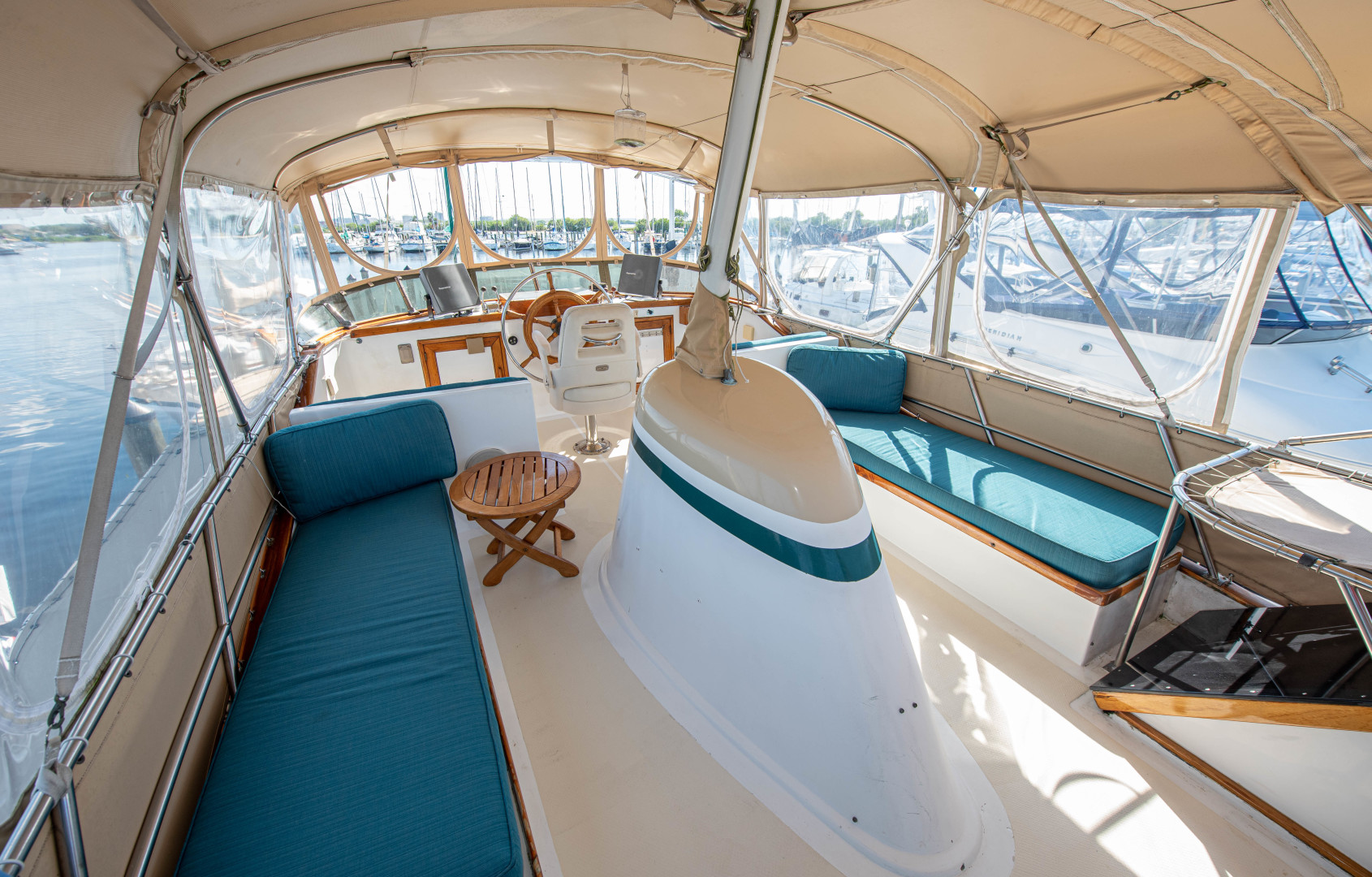 43' DeFever 43 for Sale | Trawlers | Loon 2775161 | Curtis Stokes Yacht ...