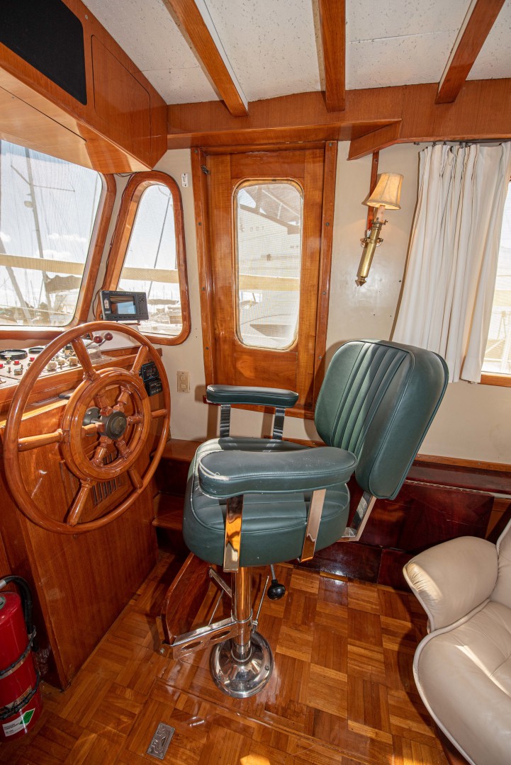 43' DeFever 43 for Sale | Trawlers | Loon 2775161 | Curtis Stokes Yacht ...