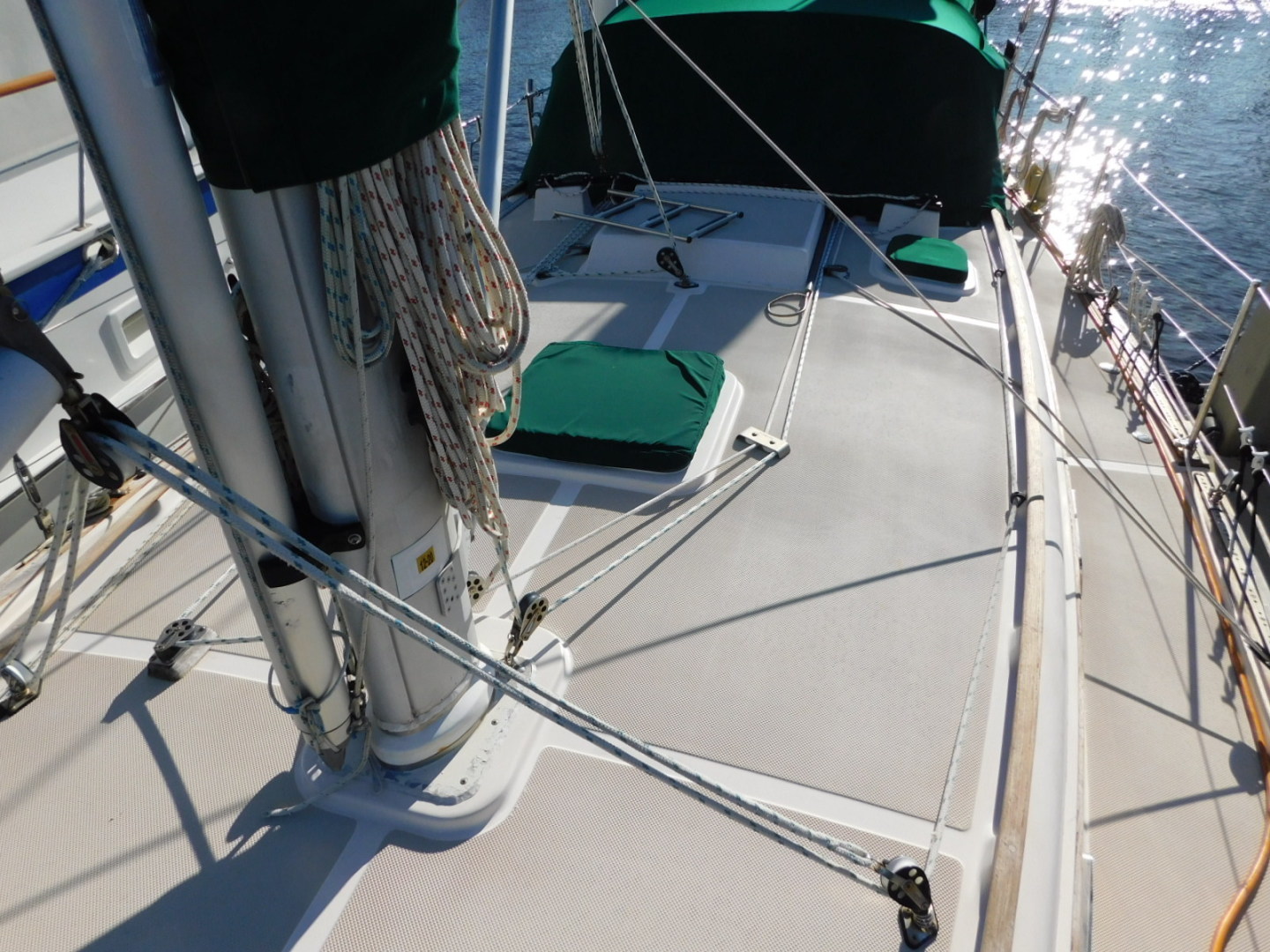 38' Island Packet IP38 for Sale | Cutter | Stargazer 2776359 | Curtis ...