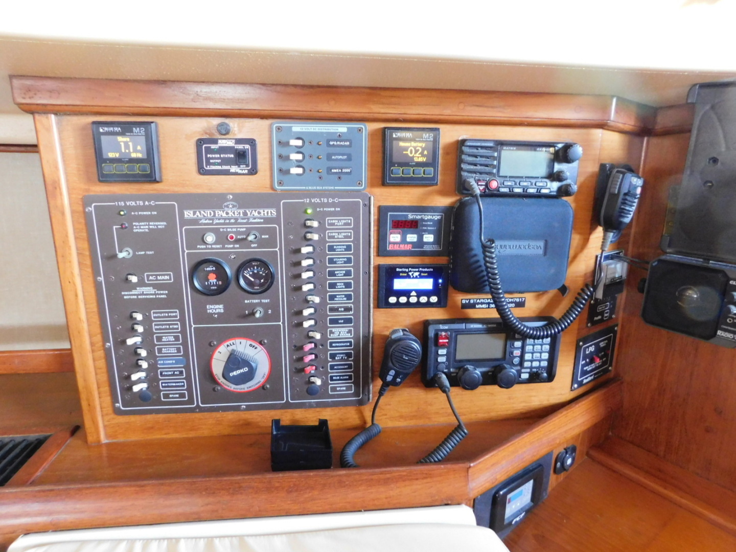 38' Island Packet IP38 for Sale | Cutter | Stargazer 2776359 | Curtis ...
