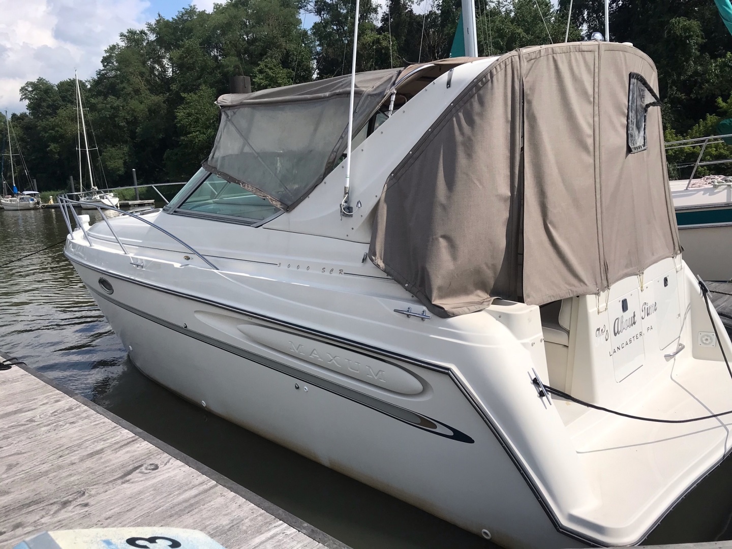 32' Maxum 3000 SCR for Sale | Motor Yachts | It's About Time 2777712 ...