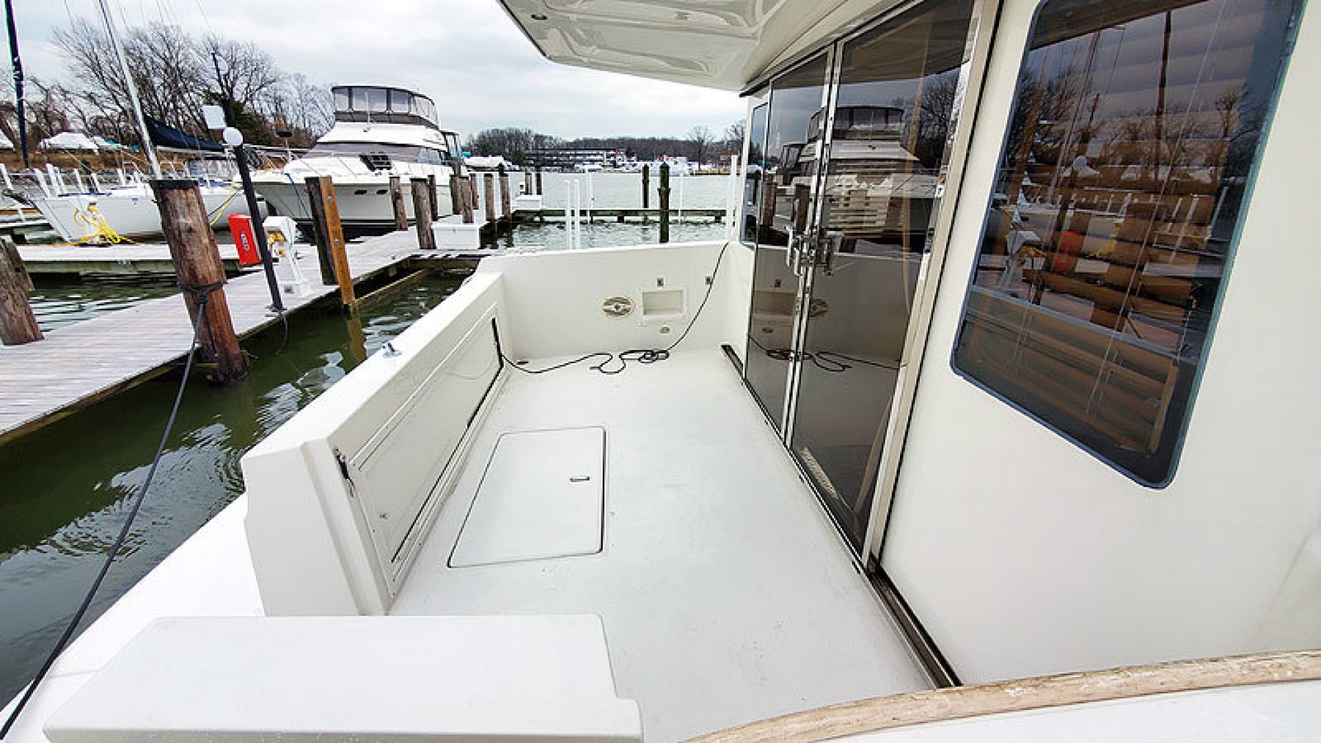 53' Navigator 5300 Extended Deckhouse for Sale | Motor Yachts | After ...