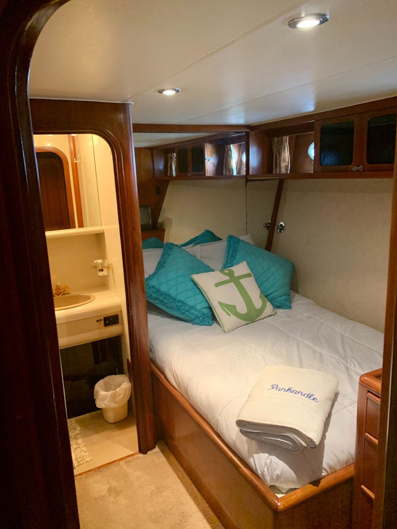 1987 Viking 55 55' Yacht For Sale | PANHANDLE | Seattle Yachts