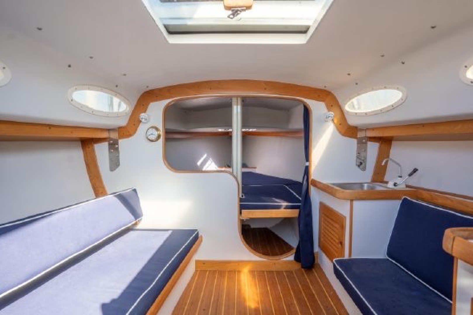 1999 Alerion 28' Yacht For Sale | MISTRAL | Seattle Yachts