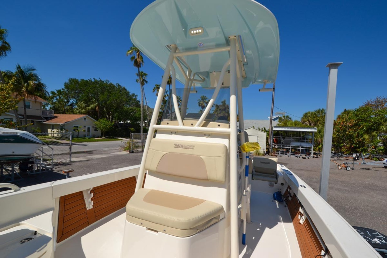 26' 2017 Pathfinder 2600 TRS | Tampa Yacht Sales