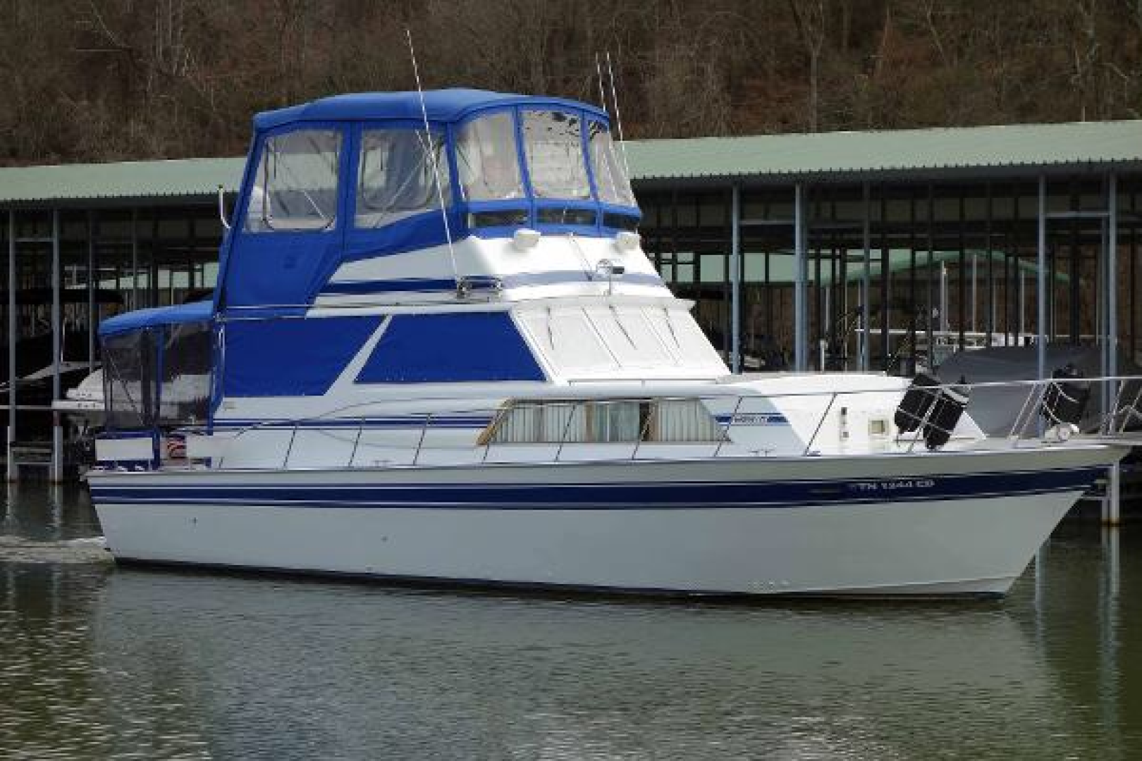 38' Marinette 37 for Sale | Motor Yachts | Nauti Jolly 2779237 | Curtis ...