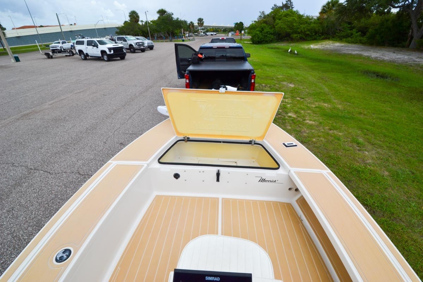 18' 2000 Maverick 18 Master Angler | Tampa Yacht Sales