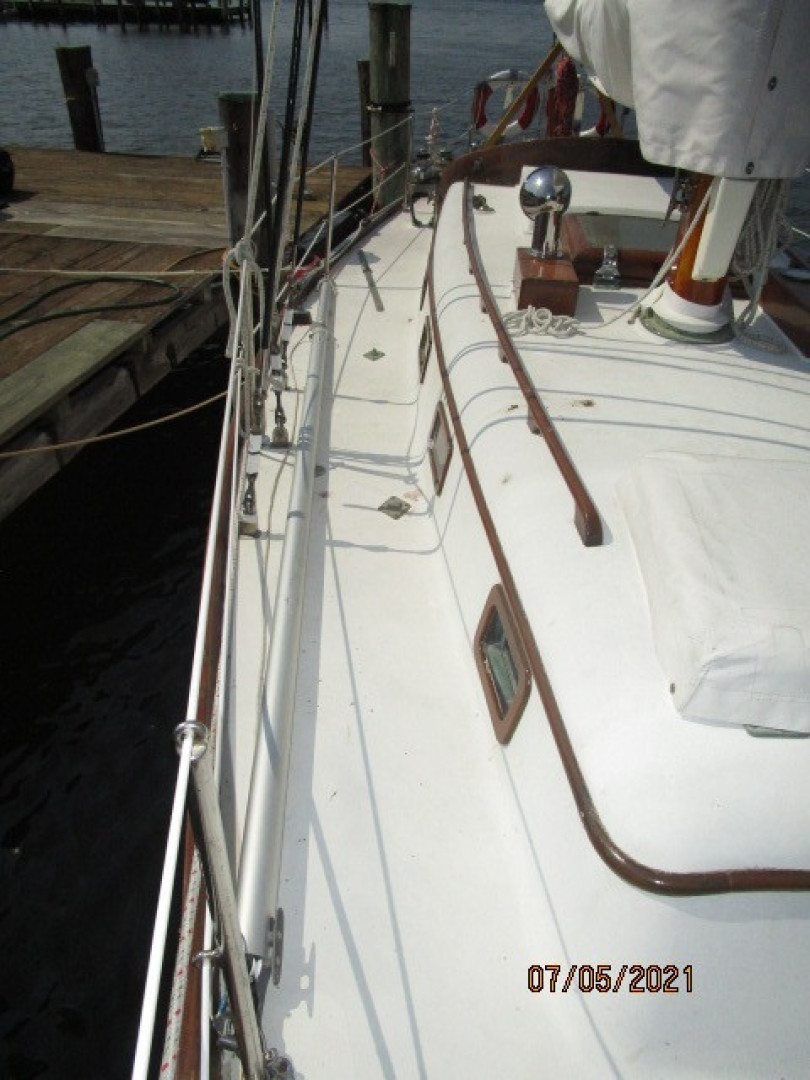 36' Cheoy Lee "36" Sigma for Sale | Sloop | Swagman 2780809 | Curtis ...