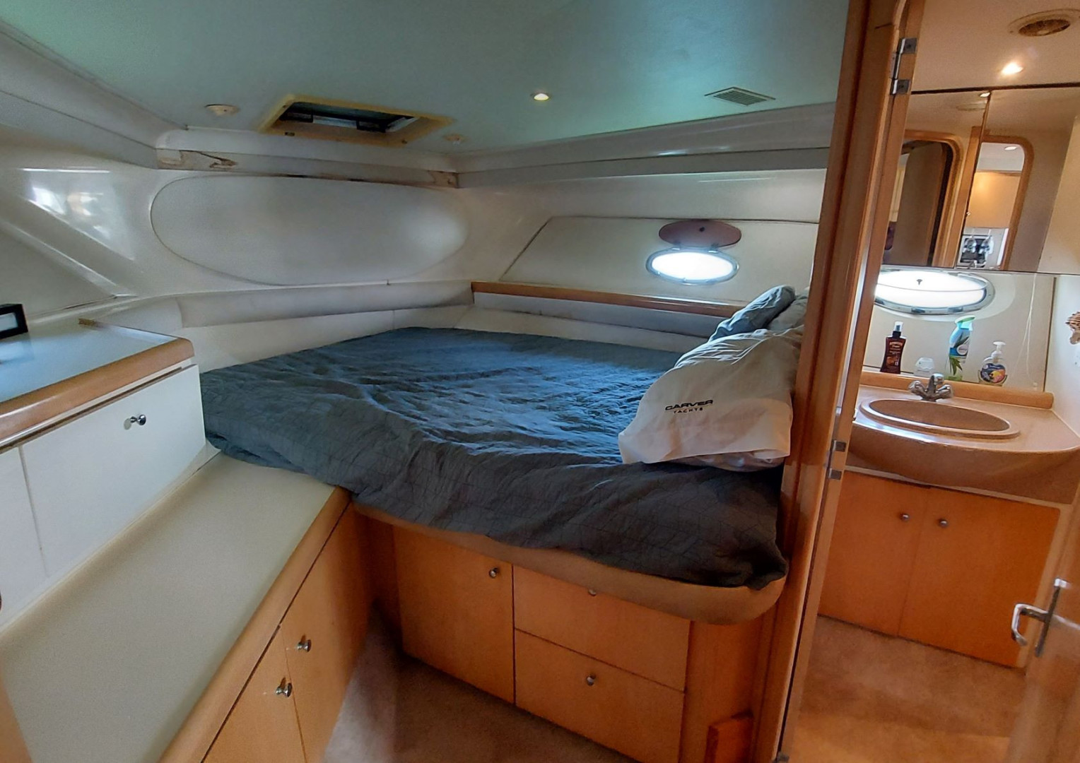 35' Carver 350 Mariner for Sale | Motor Yachts | Life Is Swell 2780830 ...