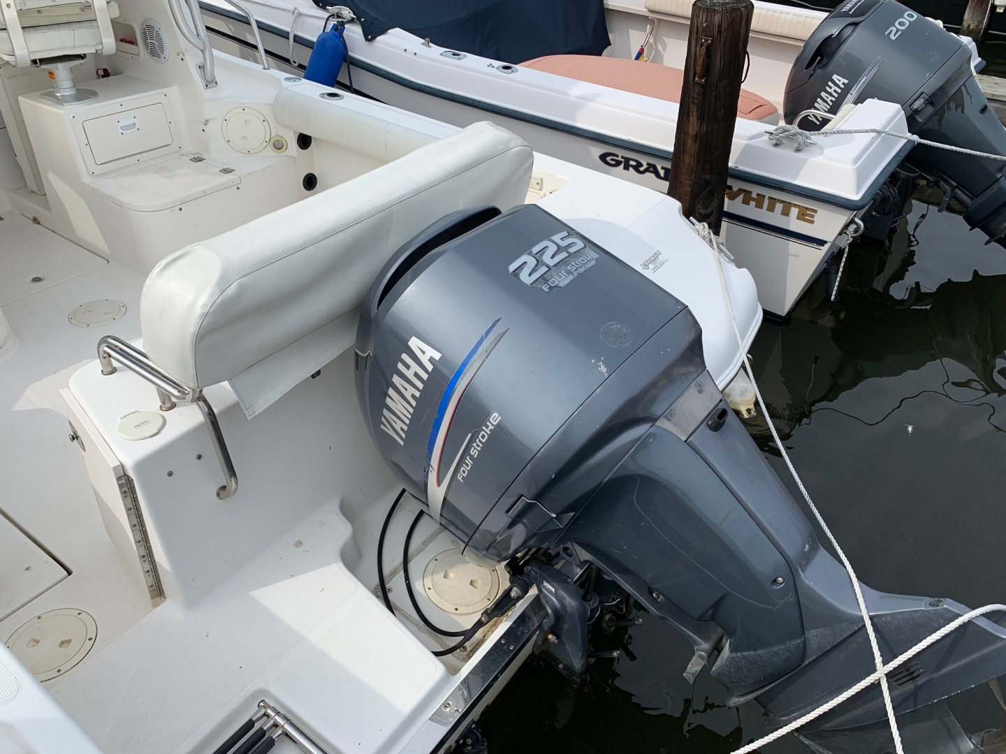 2005 Robalo R235 Walkaround for sale