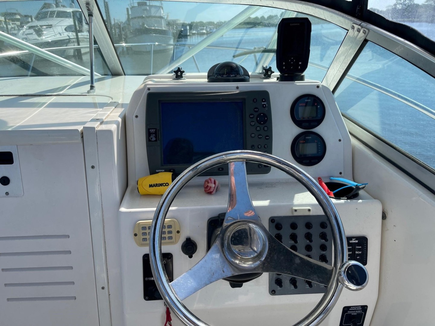 2005 Robalo R235 Walkaround for sale