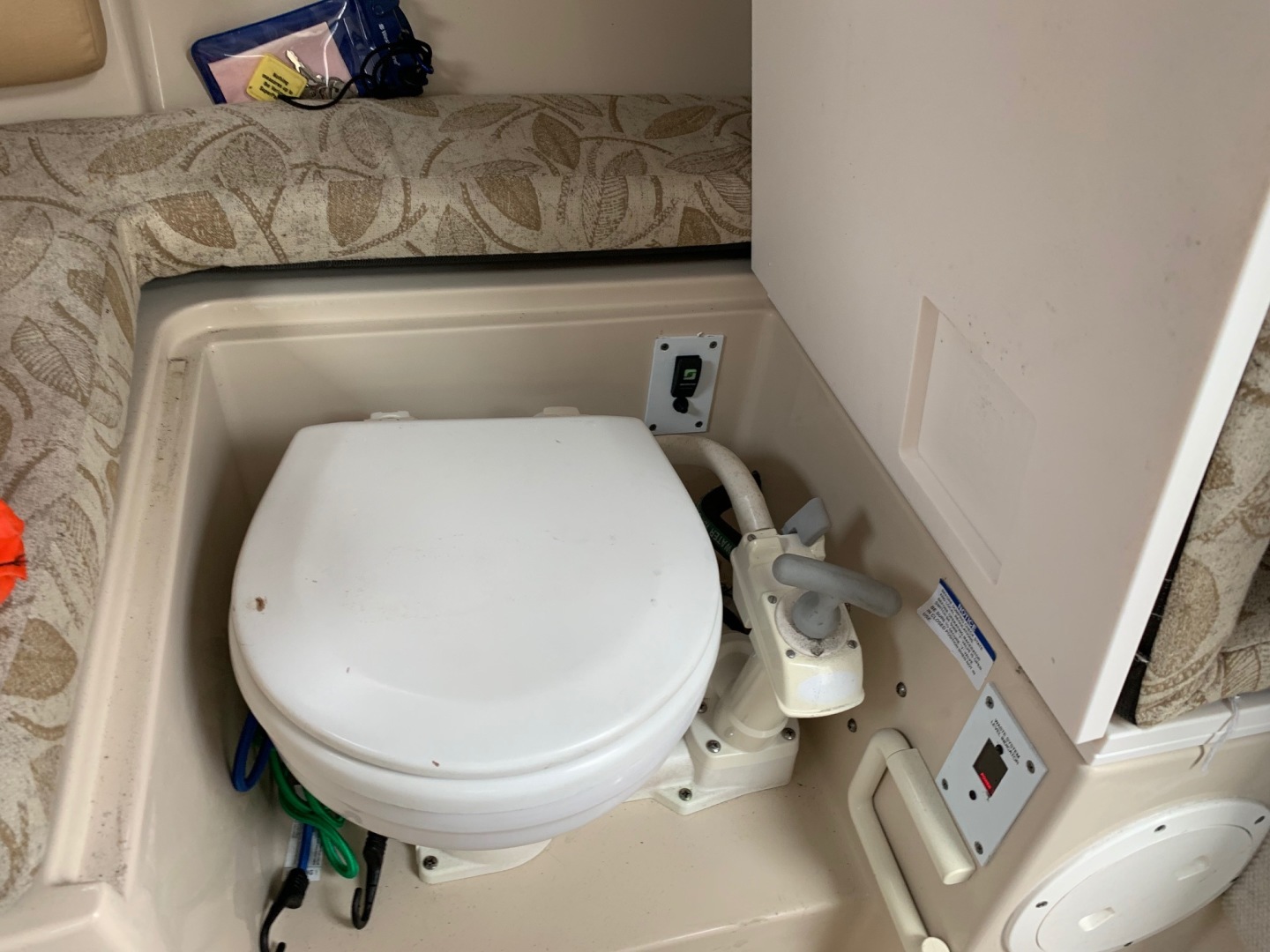 2005 Robalo R235 Walkaround for sale