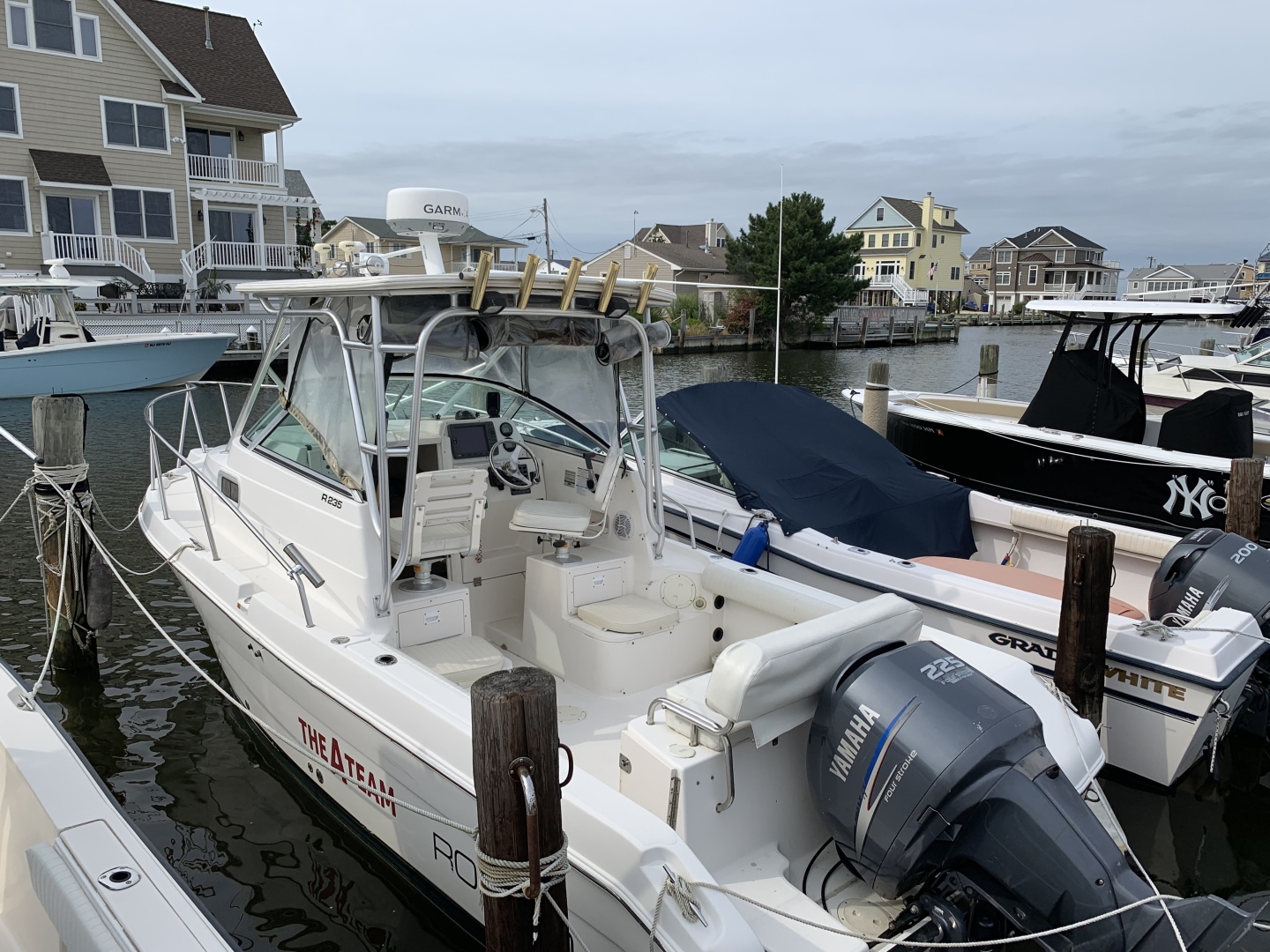 2005 Robalo R235 Walkaround for sale