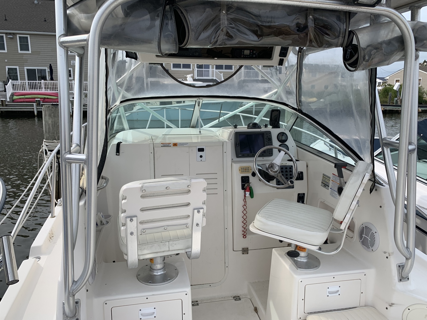 2005 Robalo R235 Walkaround for sale