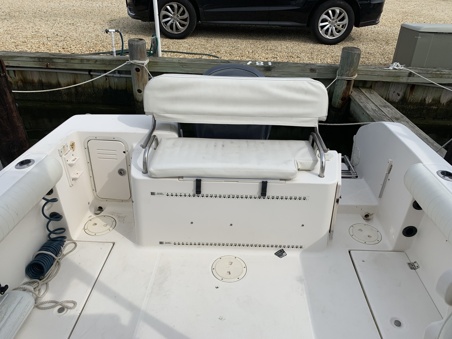 2005 Robalo R235 Walkaround for sale