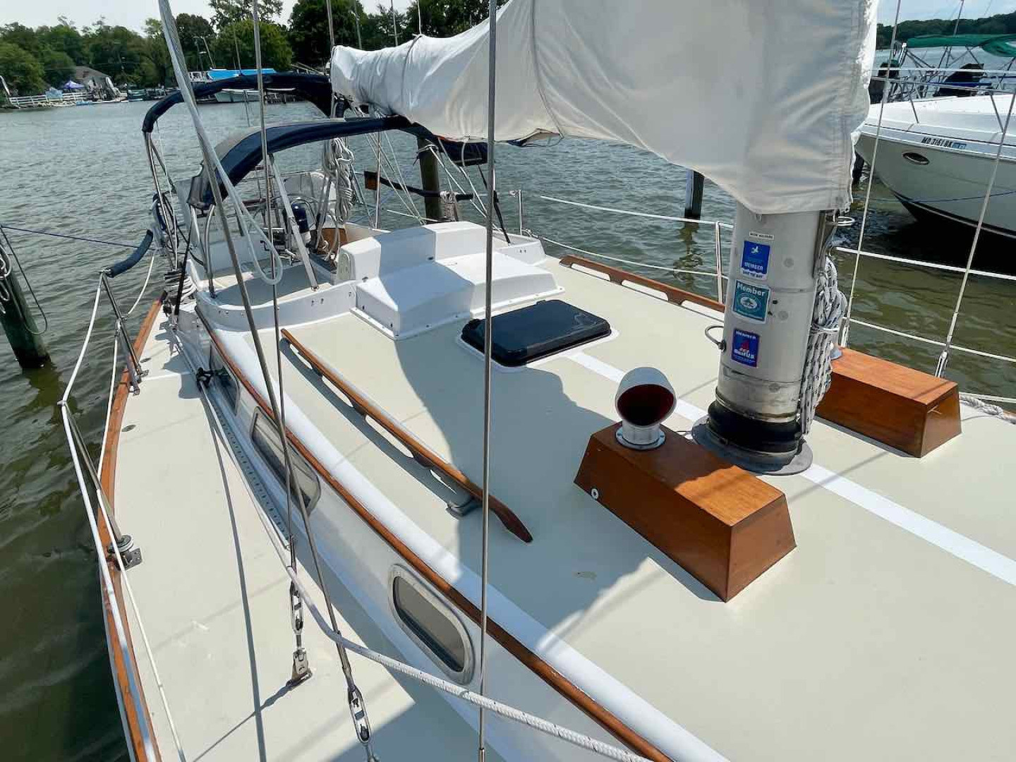 35' Bristol 35.5C for Sale | Sloop | Extravagance 2781614 | Curtis ...