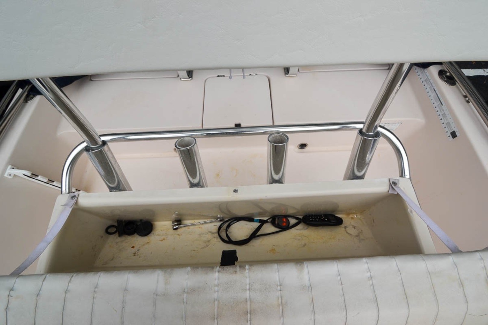 22' 2004 Pathfinder 2200 V | Tampa Yacht Sales