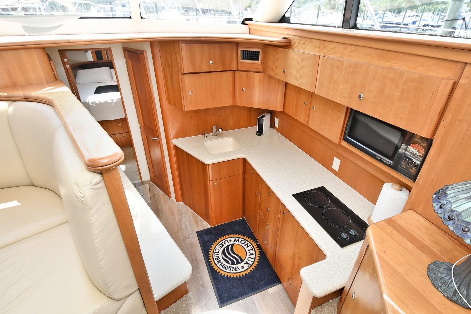 2001 Silverton 42 Convertible Yacht For Sale | KAZ | SI Yachts