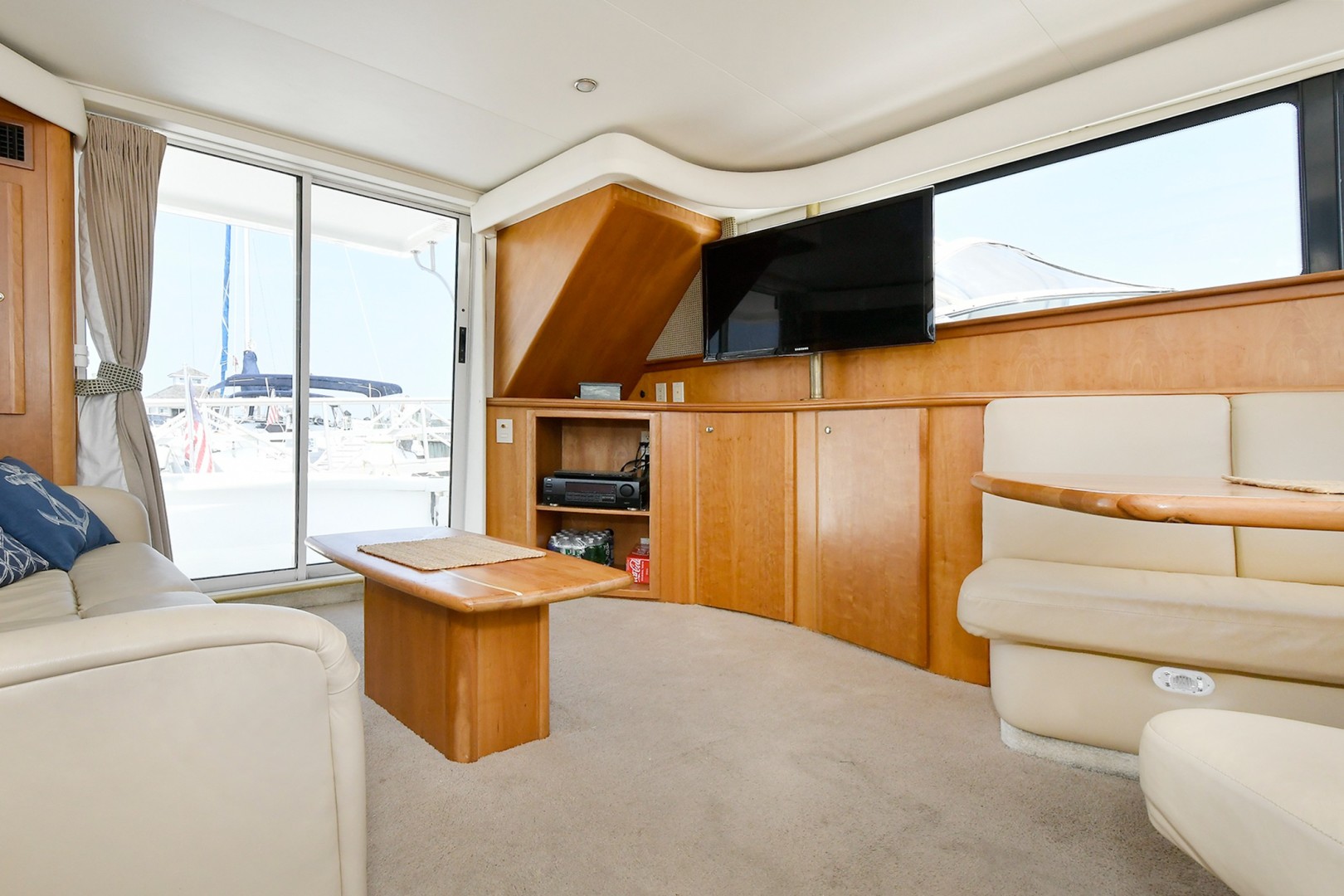 2001 Silverton 42 Convertible Yacht For Sale | KAZ | SI Yachts