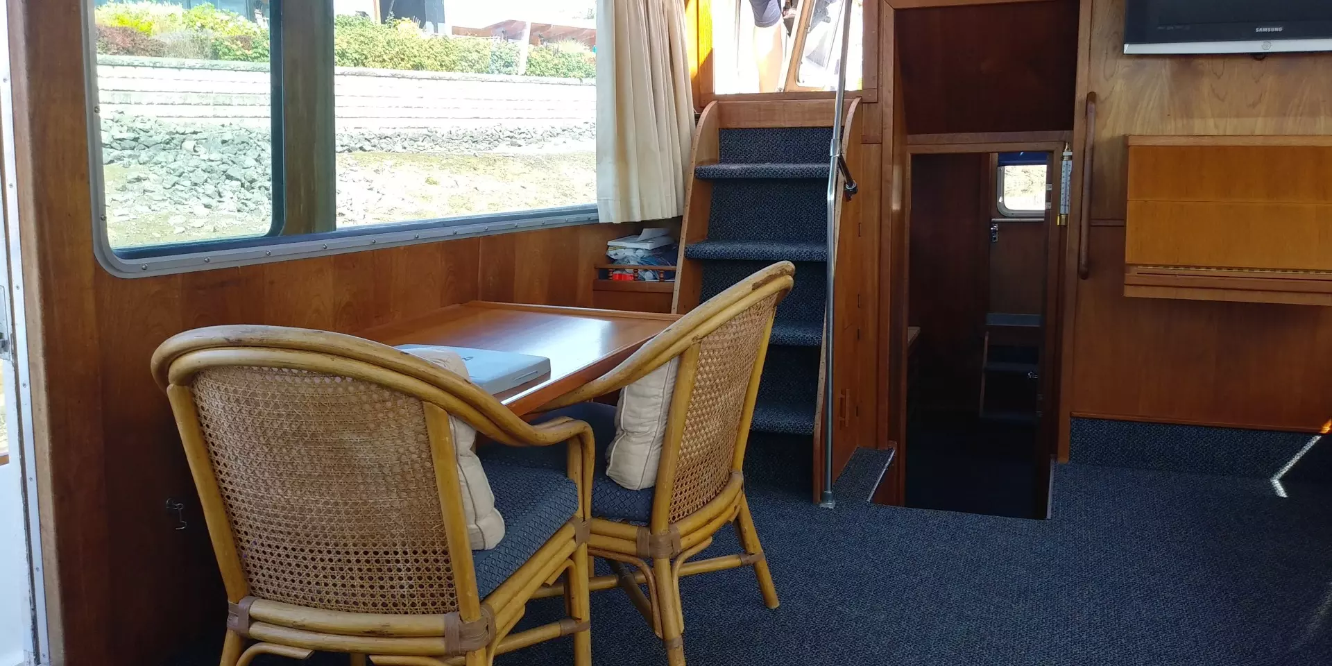 1977 Tollycraft 48 Cockpit Motor Yacht 48' Yacht For Sale | DISCOVERY ...