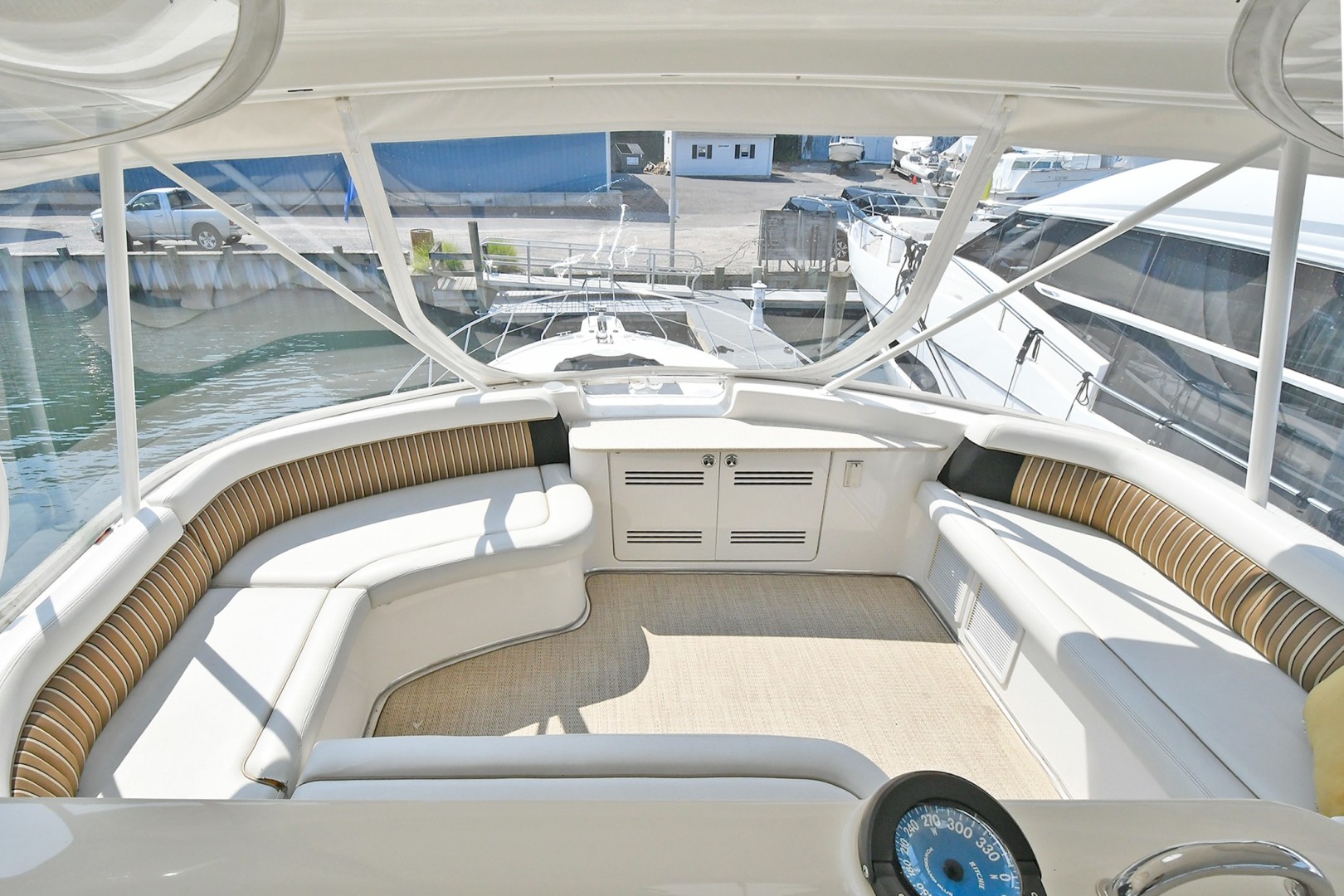 2005 Silverton 48 Convertible Yacht For Sale | SI Yachts