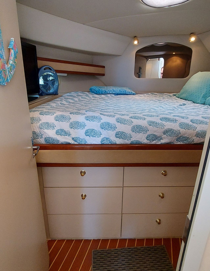 37' Cruisers Yachts 3750 for Sale | Motor Yachts | Memory Maker 2782403 ...