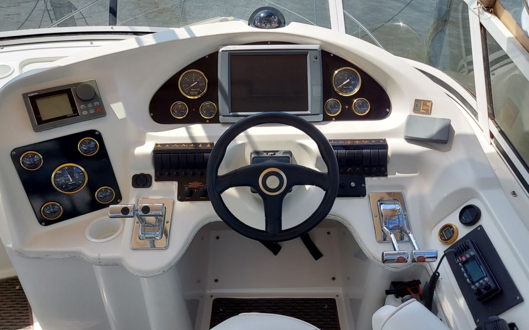 37' Cruisers Yachts 3750 for Sale | Motor Yachts | Memory Maker 2782403 ...