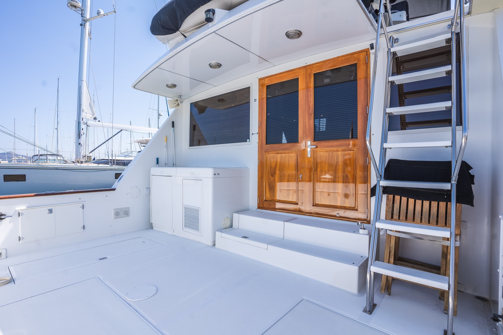 1992 Tollycraft 57 57' Yacht For Sale | KEMOSABE | Seattle Yachts