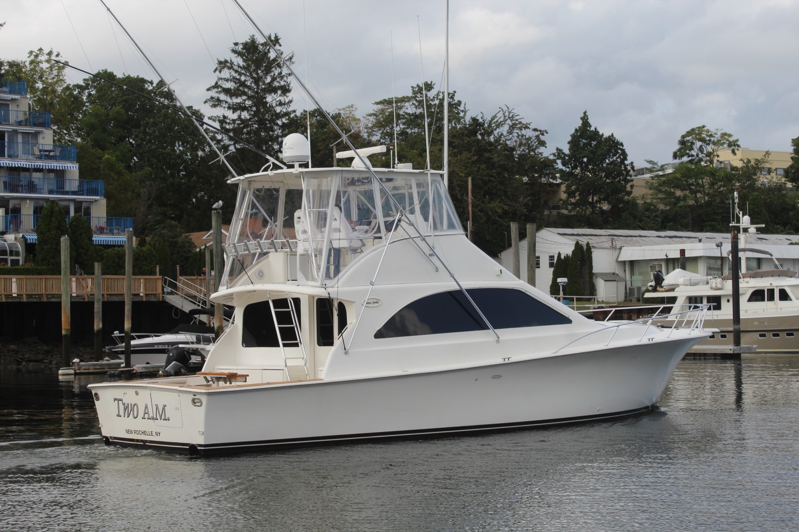 2002 Ocean 48 Super Sport Yacht For Sale | Two AM | SI Yachts