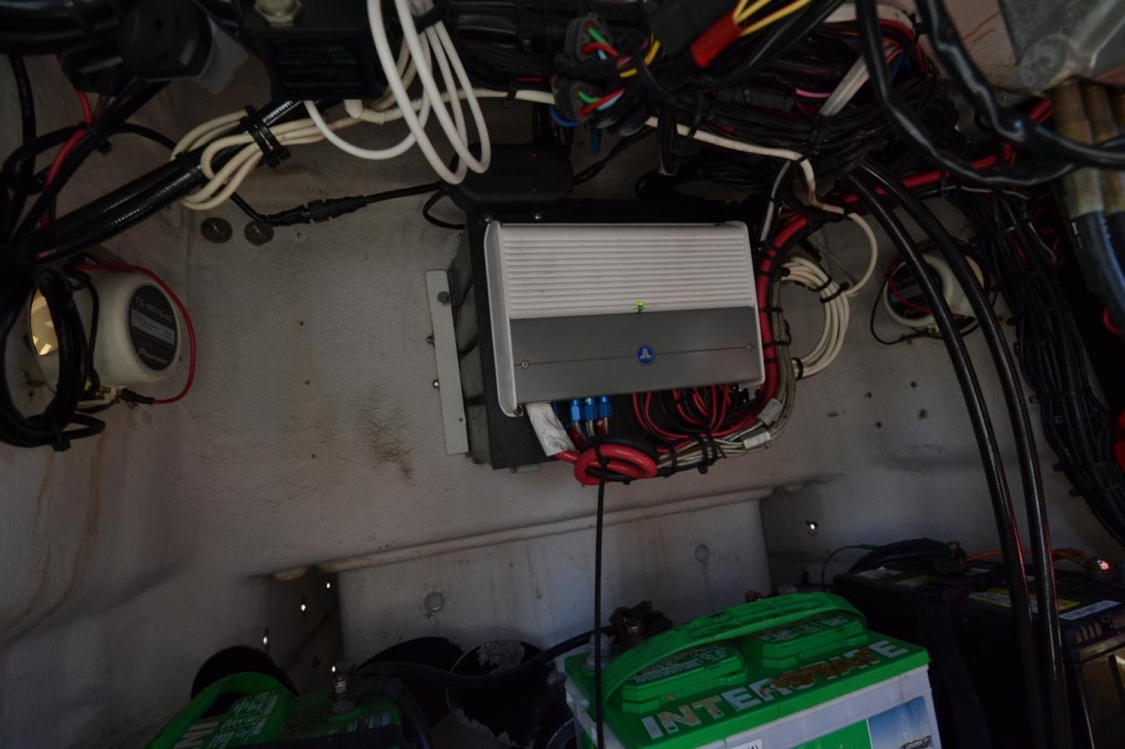 26' 1995 Wellcraft Scarab 26 Sportster | Tampa Yacht Sales