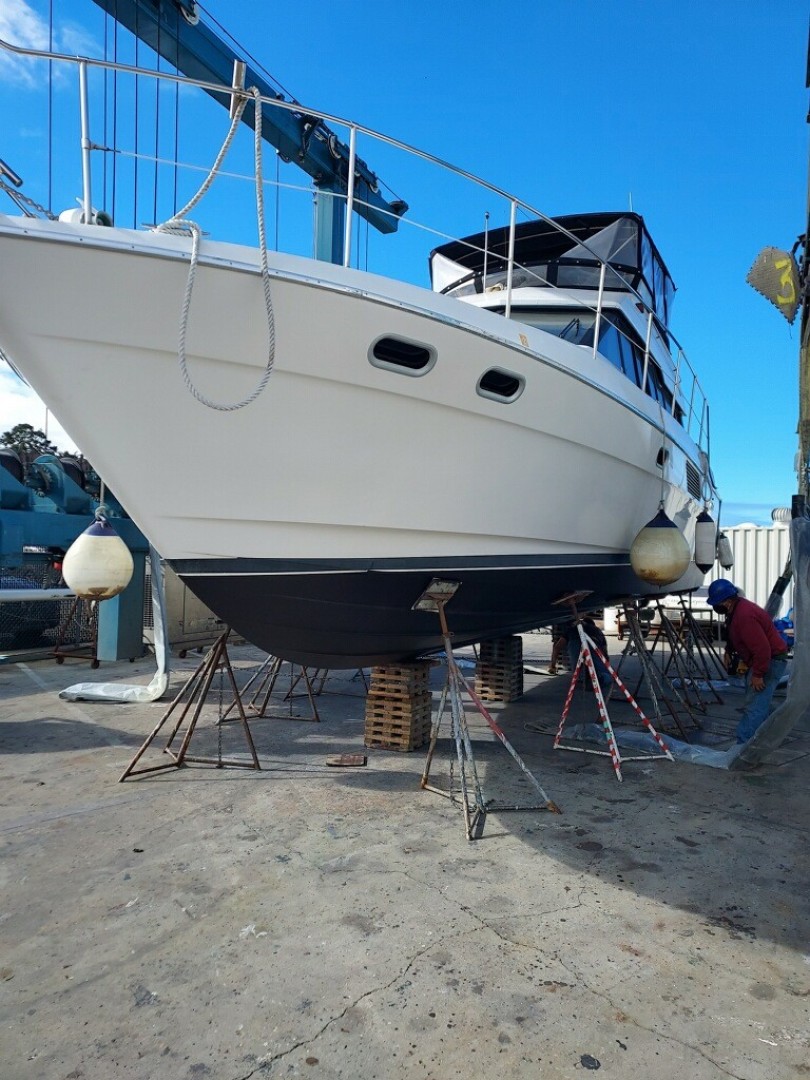 1993 Bayliner 4388 Motoryacht 43' Yacht For Sale | SEA CAT | Seattle Yachts