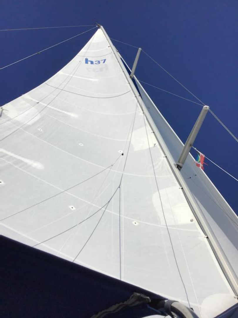 37' Hunter Legend 37.5 for Sale | Sloop | All In 2783943 | Curtis ...