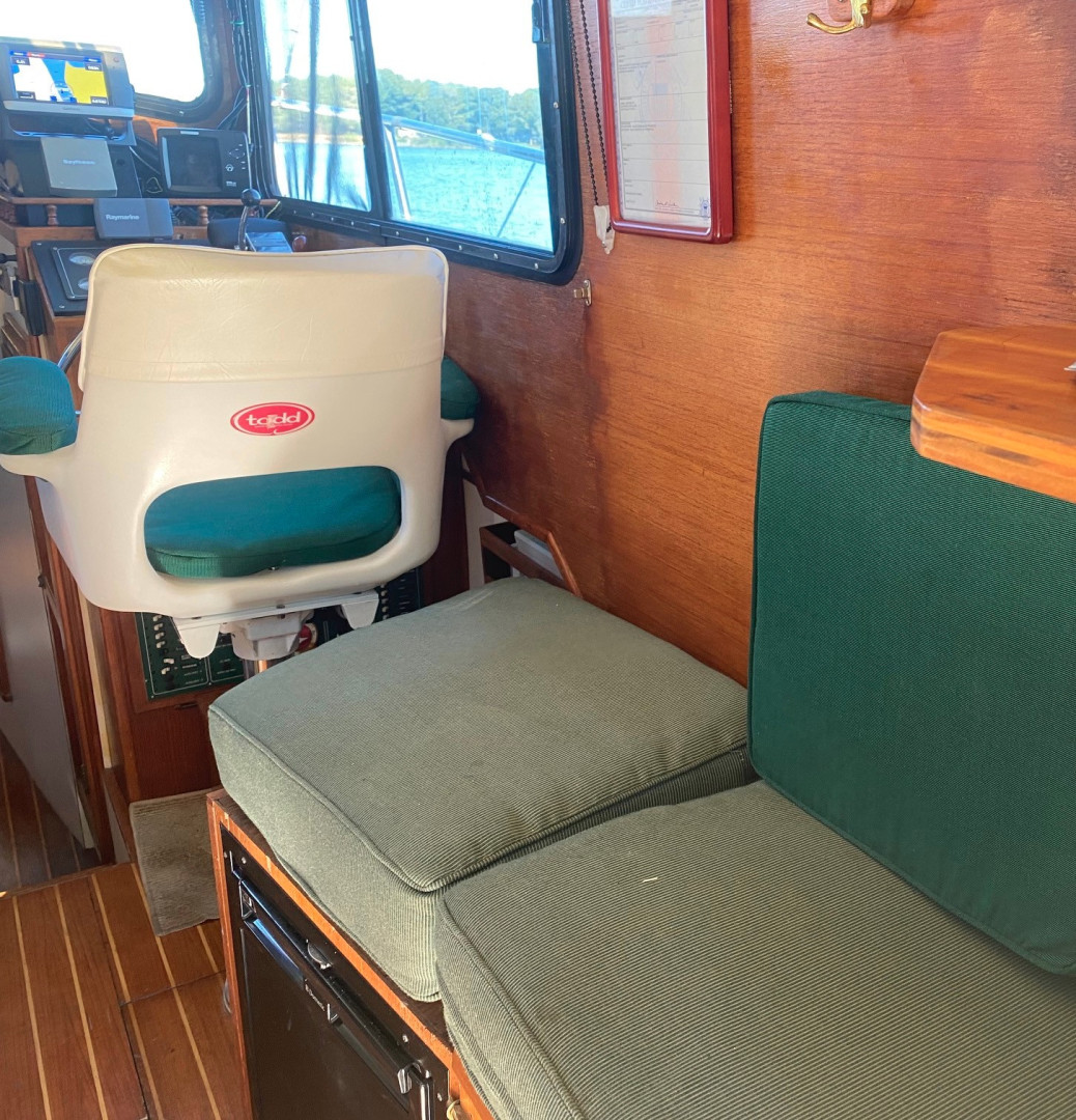 32' Nimble Wanderer for Sale | Trawlers | Jack B 2784100 | Curtis ...