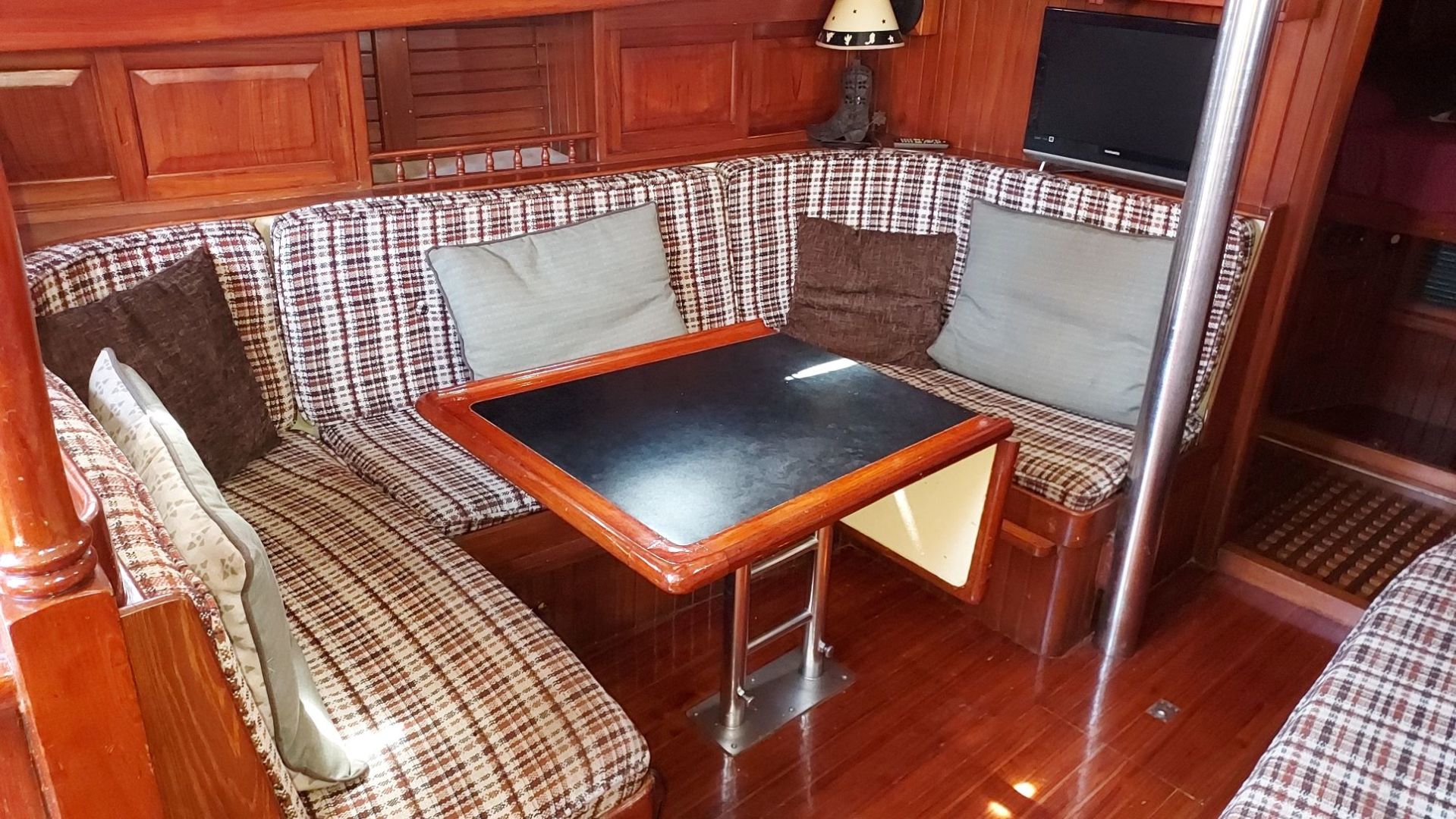 36' Union 36 for Sale | Sloop | Heartland 2784495 | Curtis Stokes Yacht ...