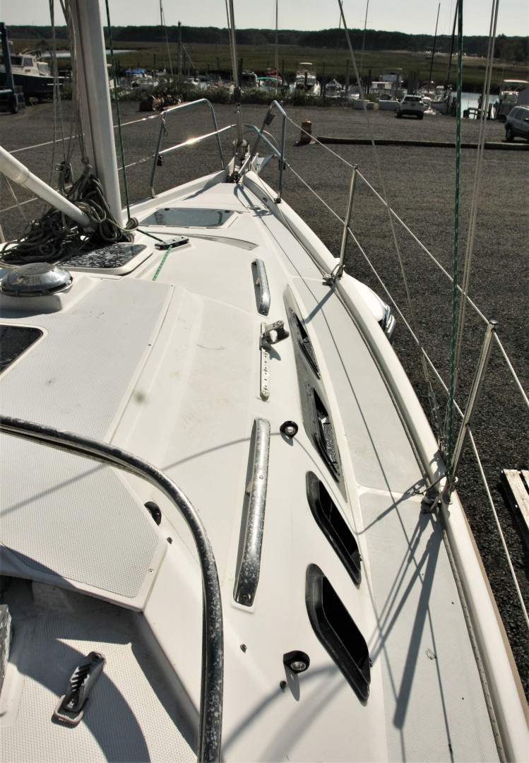 29' Hunter 29.5 for Sale | Cruisers | 2784502 | Curtis Stokes Yacht ...