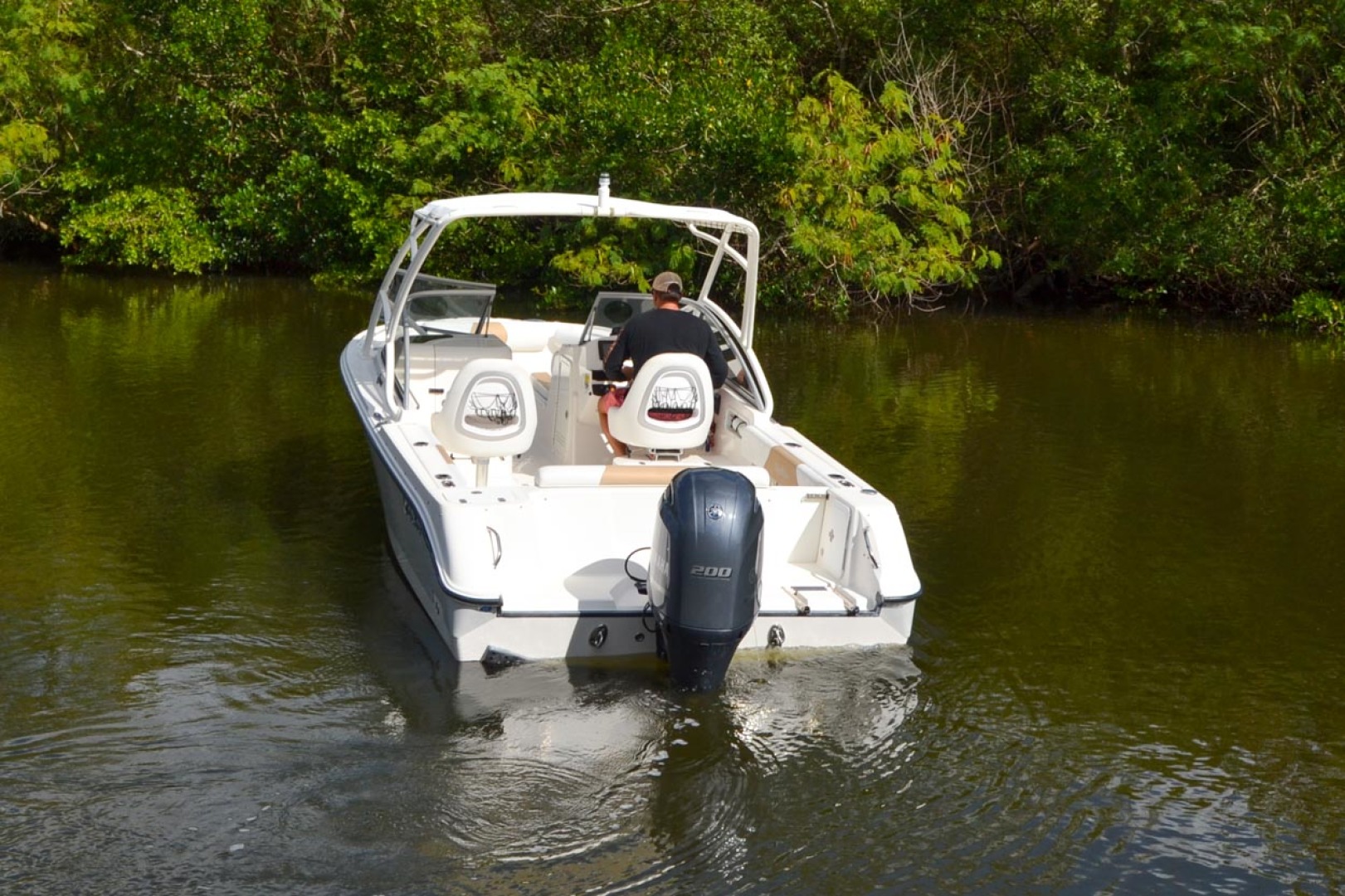 20' 2014 Edgewater 205 CX | Tampa Yacht Sales