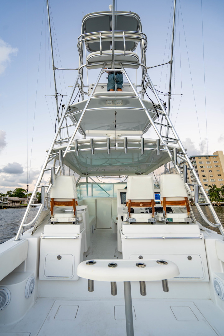 40' Contender 2008 40 Express For Sale