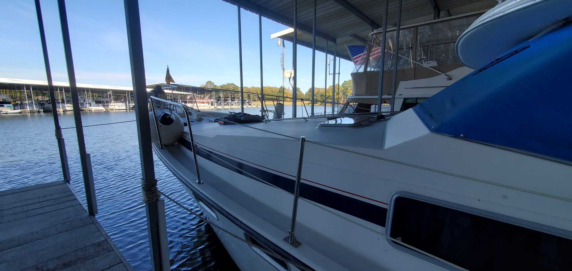 38' Bayliner 3818 for Sale | Motor Yachts | Ginger Gale 2786011 ...