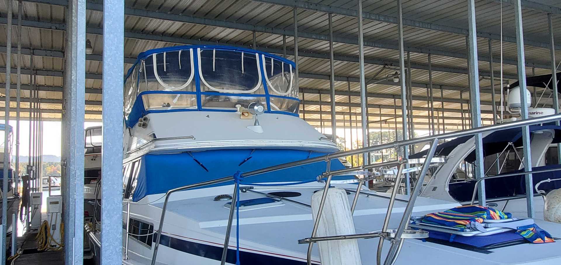 38' Bayliner 3818 for Sale | Motor Yachts | Ginger Gale 2786011 ...