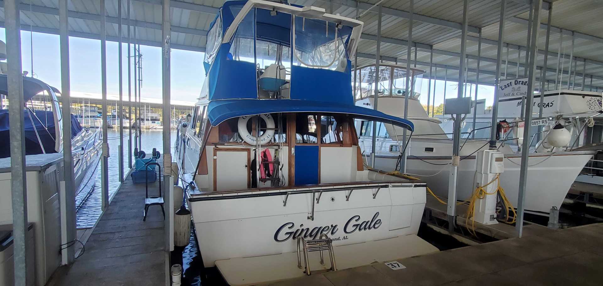 38' Bayliner 3818 for Sale | Motor Yachts | Ginger Gale 2786011 ...