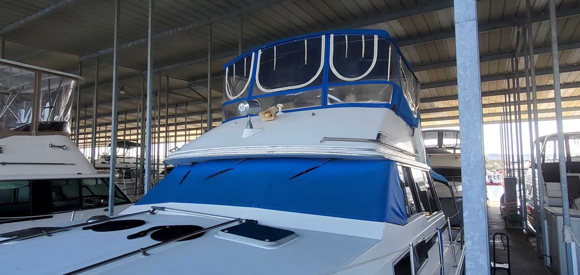 38' Bayliner 3818 for Sale | Motor Yachts | Ginger Gale 2786011 ...